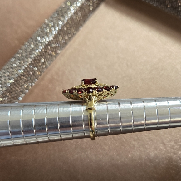 Jewelry | Vintage 14k Gold Garnet Ring | Poshmark